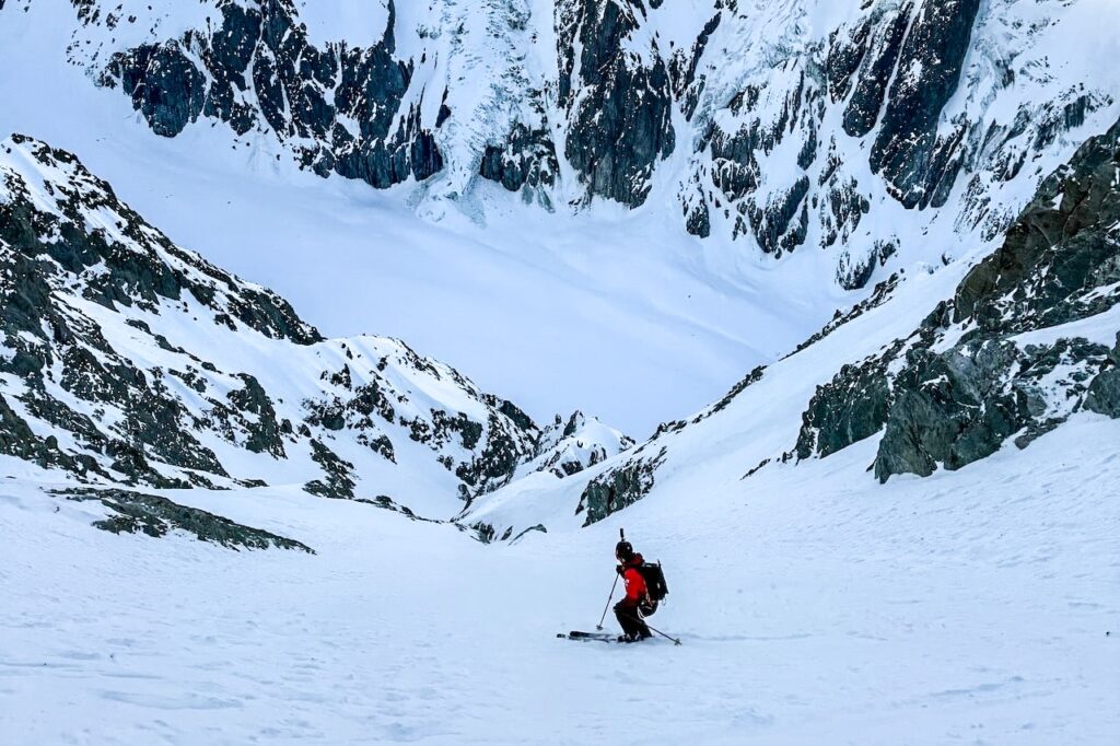 Skiing: Tom Lafaille and Fay Manners in the Grassi, Bonatti and ...