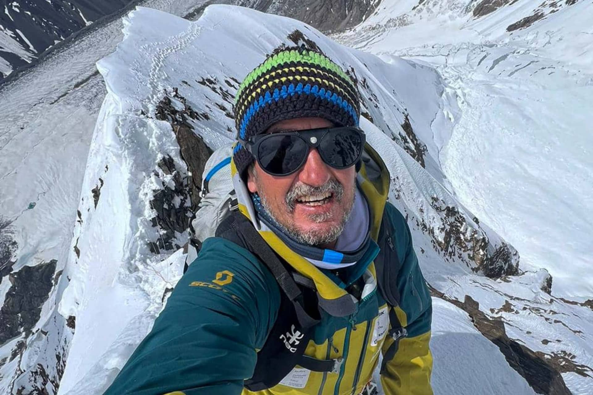 Incredible solo ascent of K2, alpine style and no oxygen, via the Cesen ...